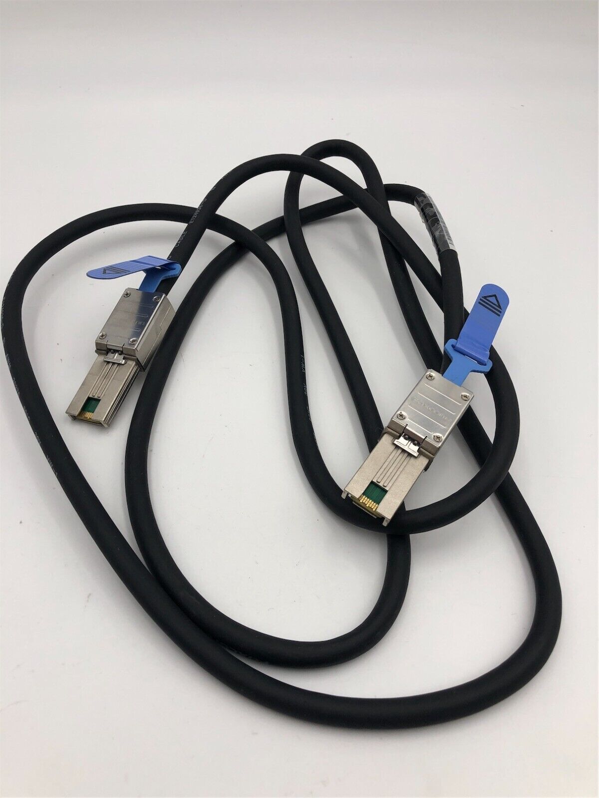 DELL 2M MINI-SAS TO MINI-SAS CABLE 0W390D W390D - DaBergy Inc.